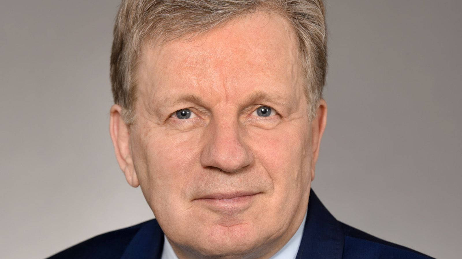 Kirja Esko Ahon kriisivuodesta 1991 julkaisuun lokakuussa | Amusa.fi